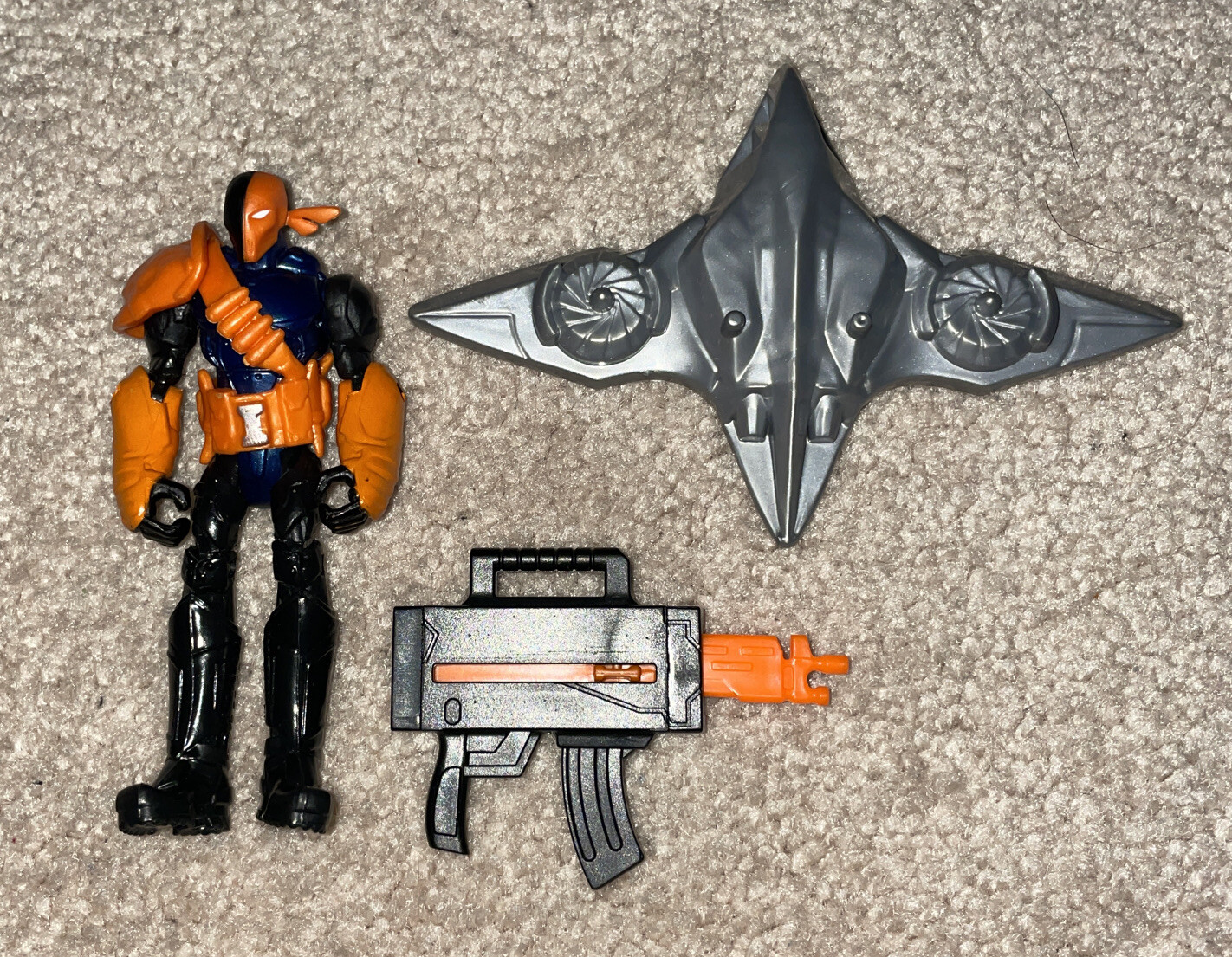 Batman Destroyer Deathstroke With Glider And Blaster 4” Figure | eBay