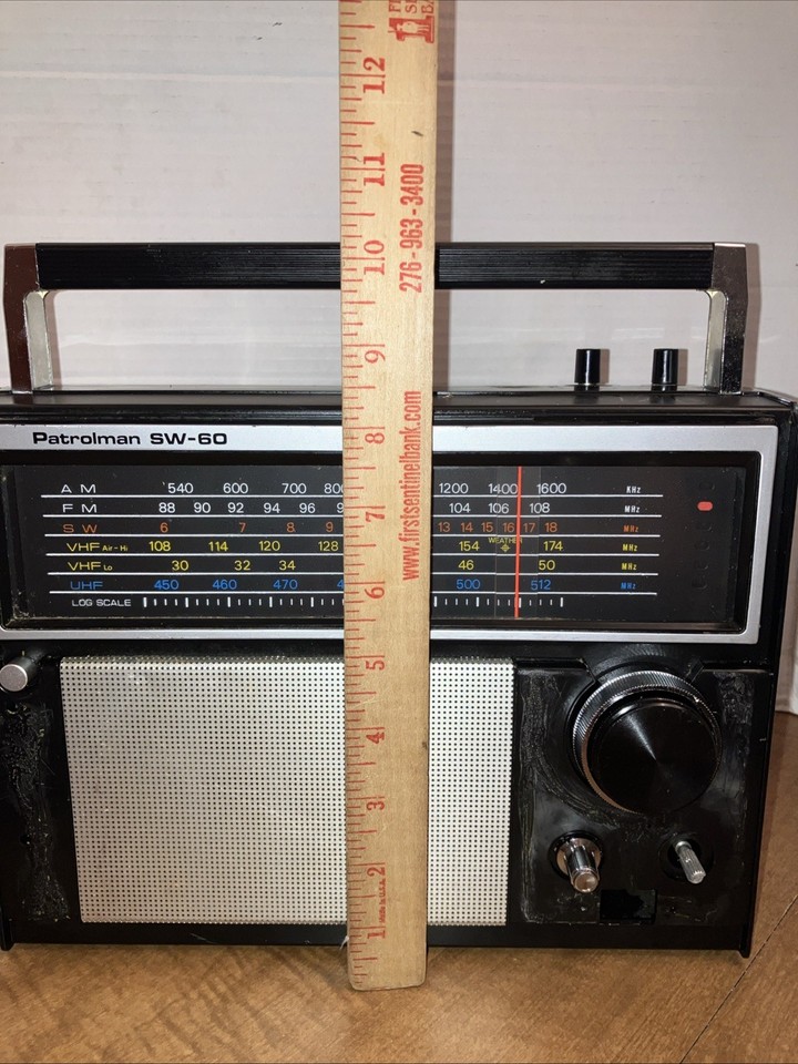 Realistic Patrolman Radio Shack SW-60 6 Band AM FM SW VHF Radio 12-779 ...
