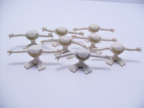 Todd McFarlane Toys Spawn Sam Kieth's The Maxx Isz Black White Red ...