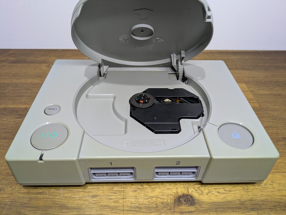 Playstation 1 Ps1 PsOne Console Bundle + 2x Controllers + Cables - Mod ...