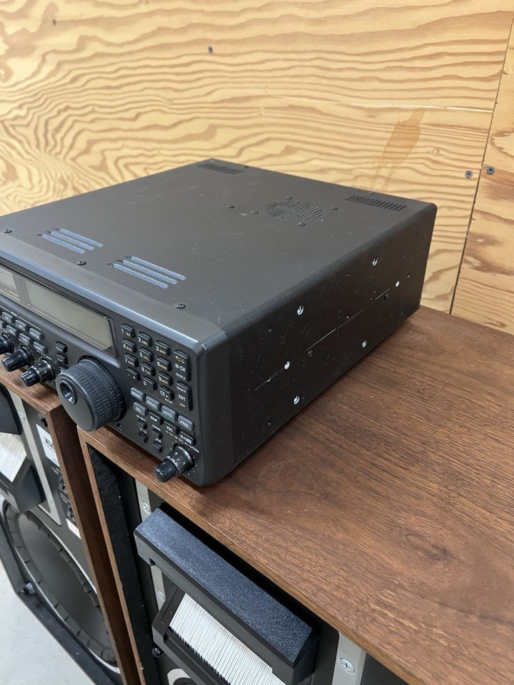 Icom IC-R8500 Shortwave Radio Receiver 100 KHz - 1999.99 MHz | eBay