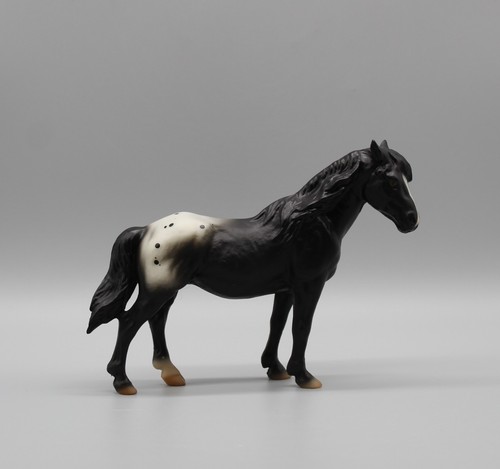 Breyer Classic Mustang Mare #3349 Appaloosa Mustang Family Gift Set | eBay