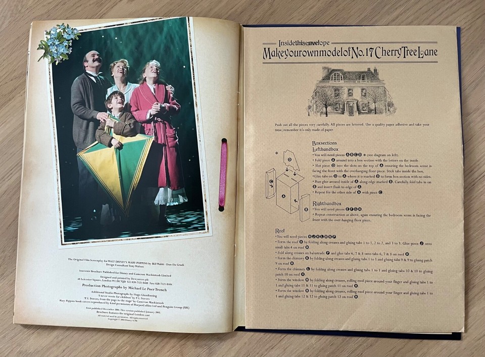 MARY POPPINS - LONDON THEATRE PROGRAMMES 2005 - GAVIN LEE, LAURA ...