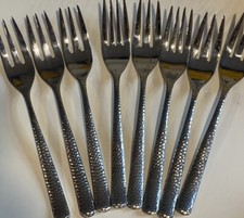 Tomodachi Ells by Hampton Forge 56 PC Flatware Set Wave 2 Cherry for ...