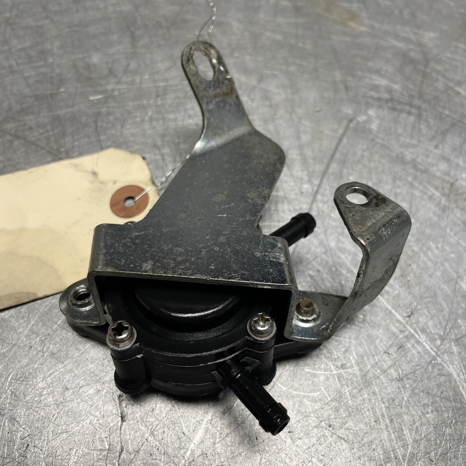 OEM USED BRIGGS 446777-0302-E1 FUEL PUMP W/ BRACKET ASSEMBLY 808656 597338 | eBay