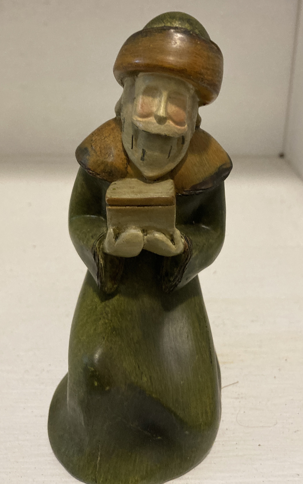 TII Collections Nativity Figurine WISEMAN Christmas Wood Like Resin ...