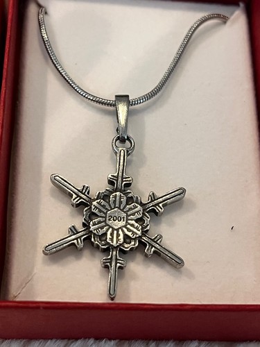 Danforth Pewter Snowflake Pendant on Silver Tone Necklace Vermont ...