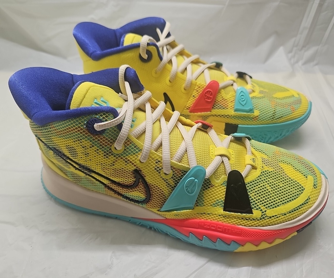 New Nike Kyrie 7 "1 World 1 People" Men's Yellow Strike Size 9.5 ...