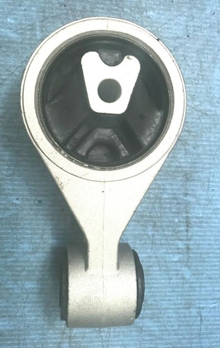 Torque Strut Front Upper Mount 11350JY20A for 07-15 Nissan Sentra Rogue ...