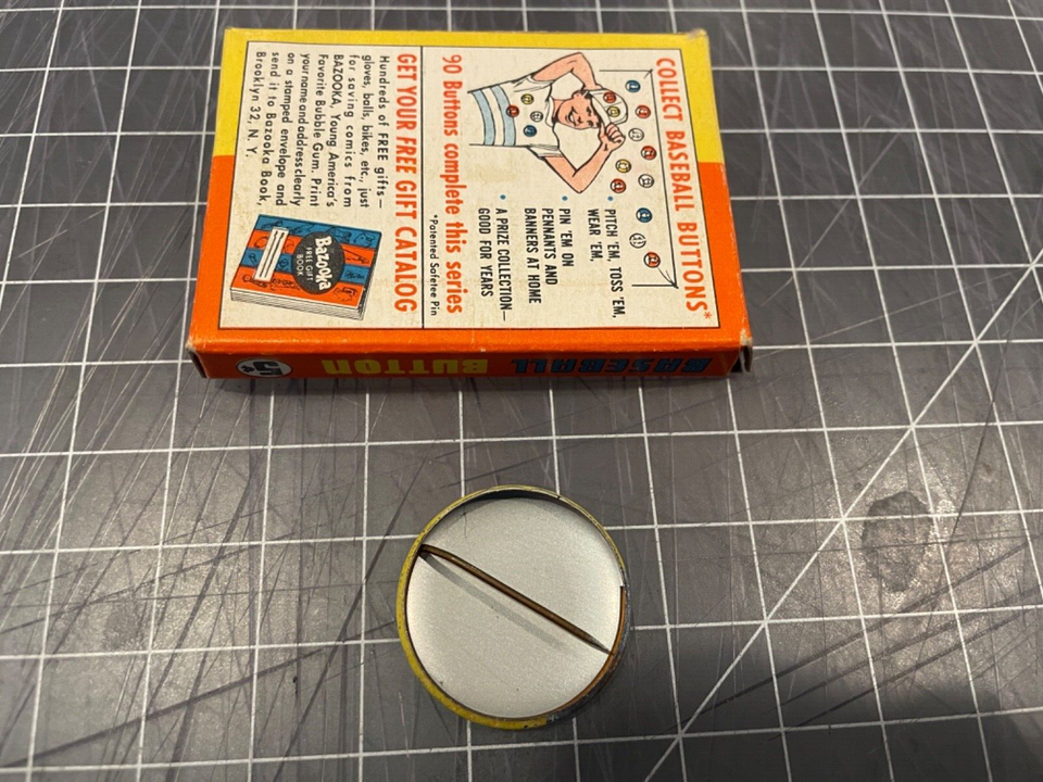 1956 TOPPS TED WILLIAMS BASEBALL BUTTON ORIGINAL BOX NM MCMILLAN PIN NM ...