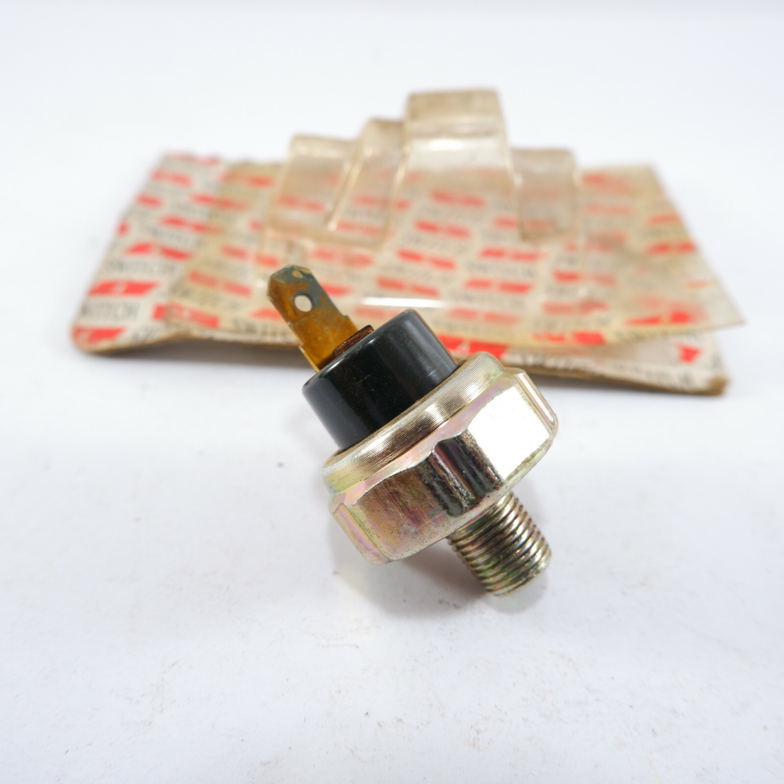 OIL PRESSURE SENDER SWITCH 83530-10020 FIT TOYOTA 83530-10020 83530 ...