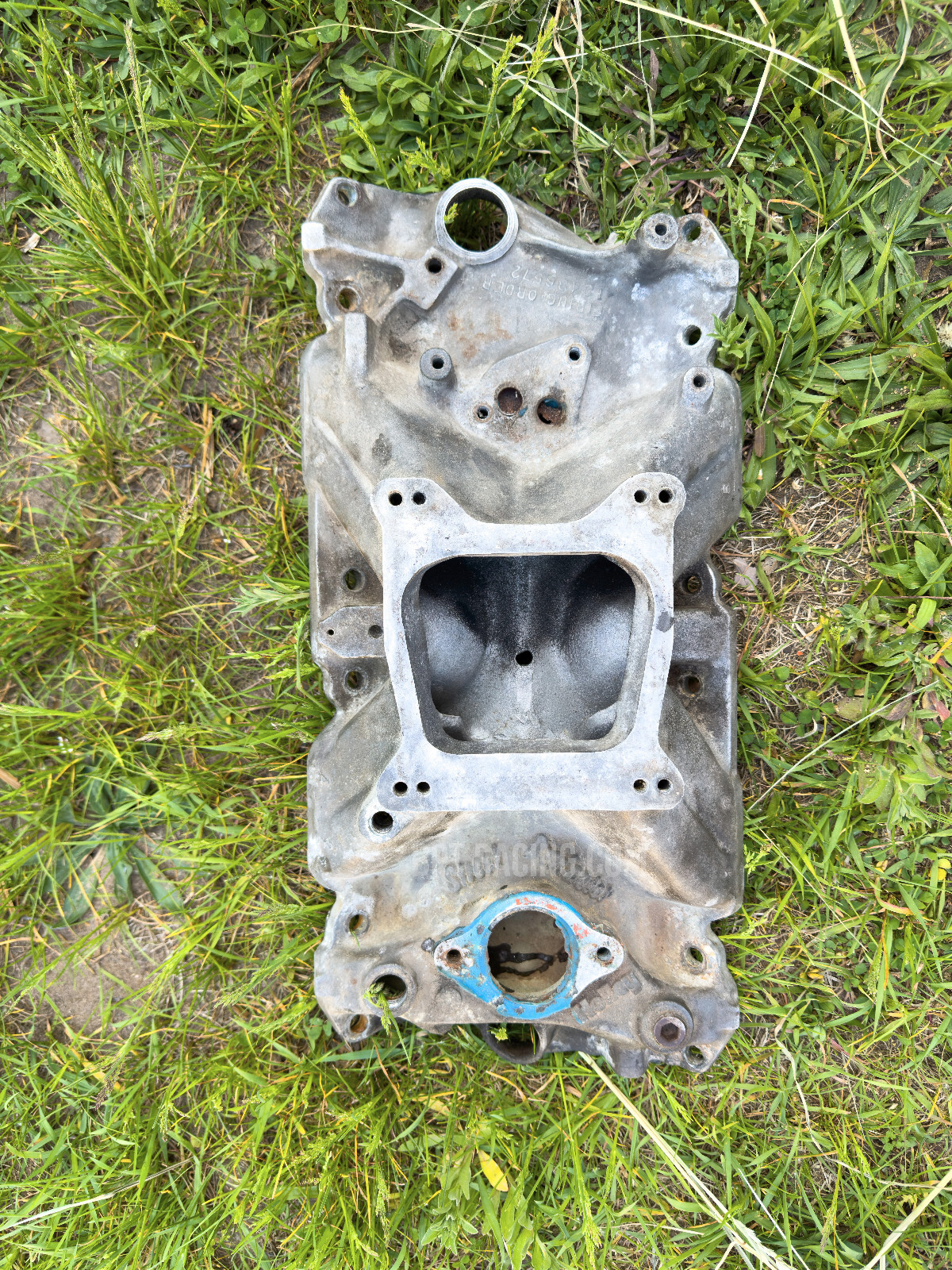 701R1 300 EGR Holley Street Dominator Intake Manifold SBC Small Block ...