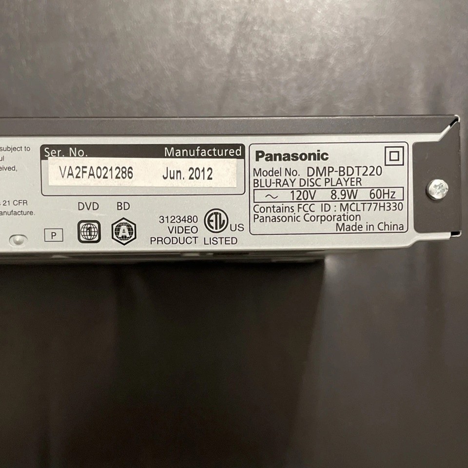 Panasonic DMP-BDT220, 3D Blu-ray player Bundle w/remote Tested/Working ...