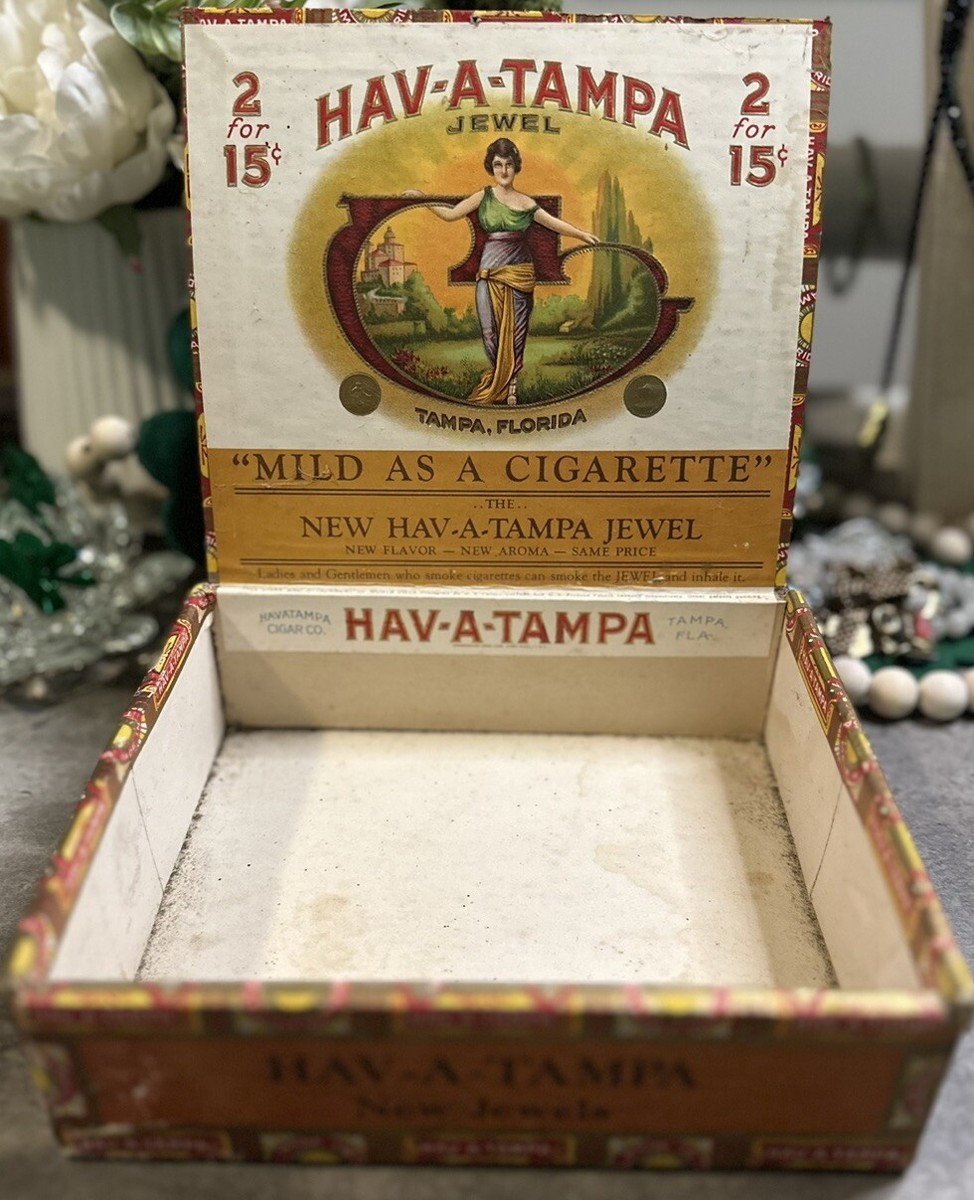 Inside Antique Cigar Boxes 1940s Wooden Cigar Box – Lost And Loved