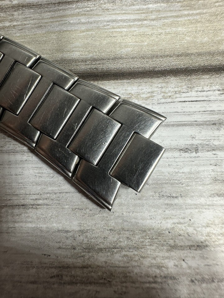 Casio Watch Mens 2328 AMW-330 Chronograph Date 100M Stainless Steel ...