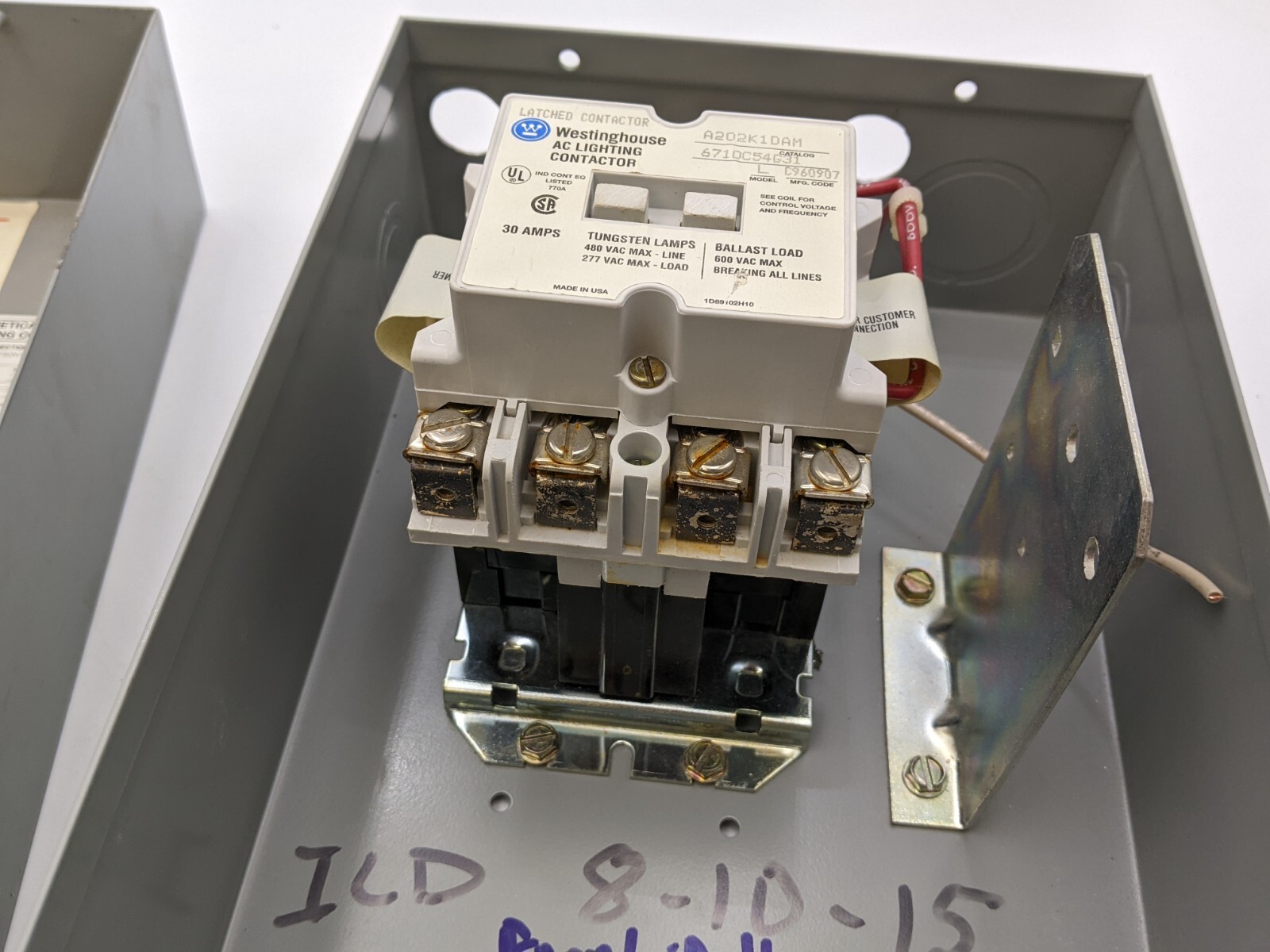 Cutler Hammer ECL04C1A4A AC Lighting Contactor A202K1DAM 30A 4P Coil ...