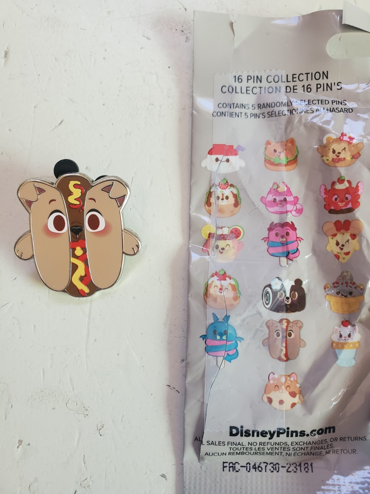 Disney Series 3 Munchling Tramp (Lady And The Tramp) Pin - I COMBINE ...