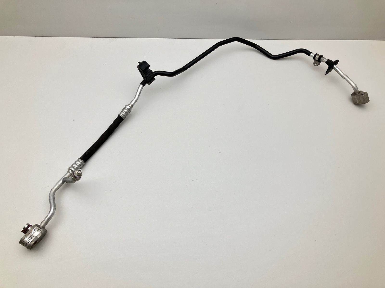Klimaleitung Kältemittelleitung 7L6820741F Audi Q7 4L VW Touareg I 7L ...