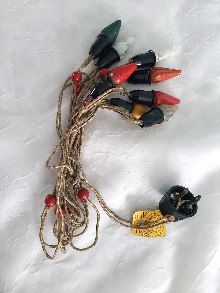10 VTG C6 Christmas Light Strands Mixed Lot, Berry, Cloth 80 Bulbs ...