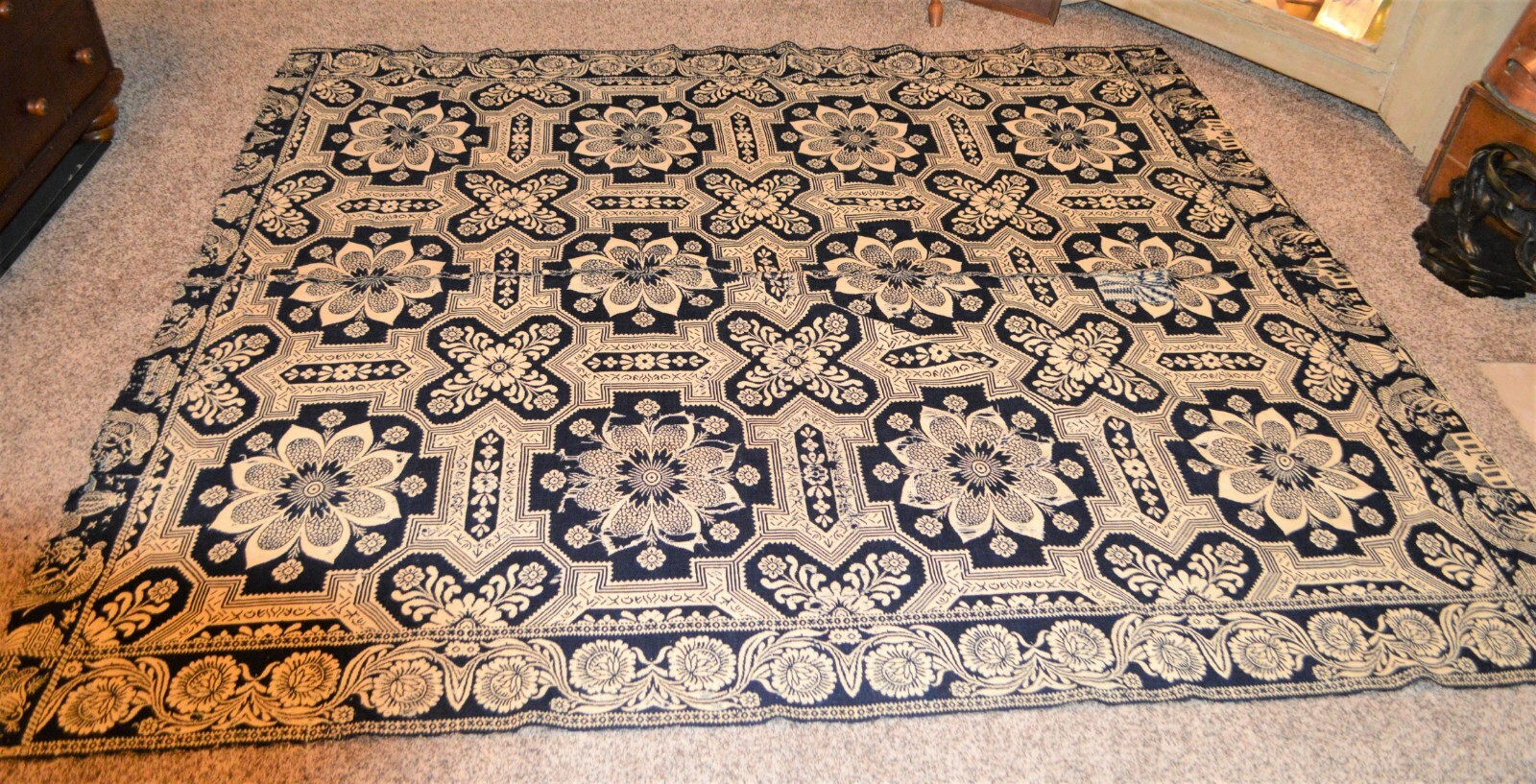 "Craig" 1848 INDIGO & IVORY JACQUARD COVERLET DOUBLE WOVEN FLORAL URNS ...