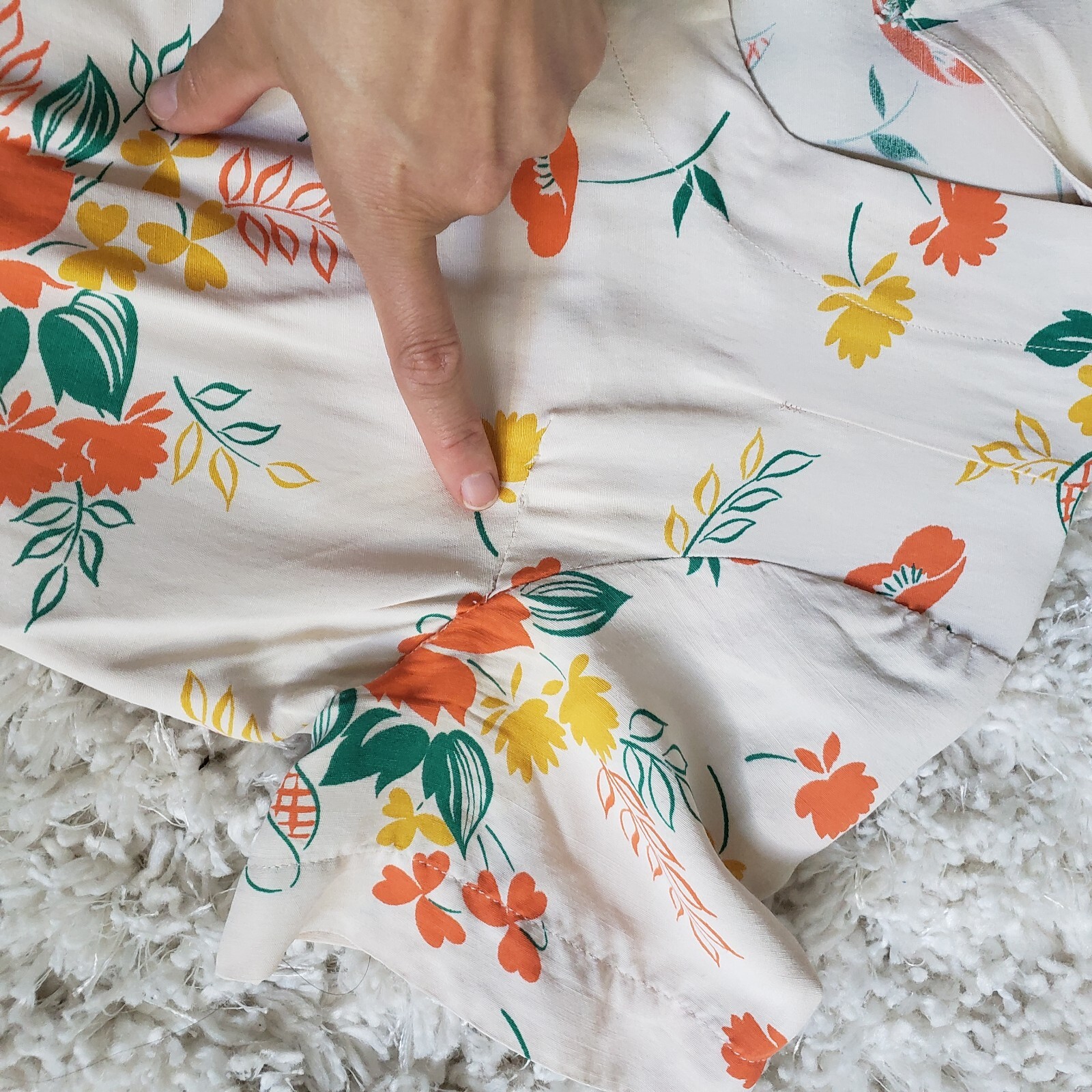 1940s Relianec Kay Whitney Floral Print Dress WW2 Wit… - Gem