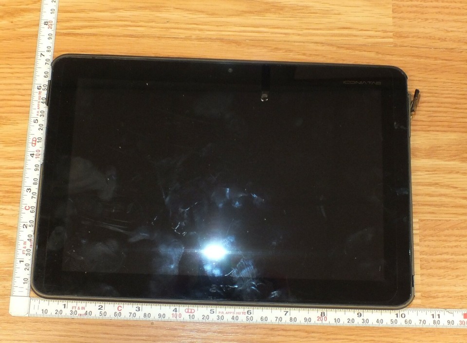 **FOR PARTS** Lot of 2 Acer Iconia Tab & Samsung (GT-P5113TS) Tablets ...