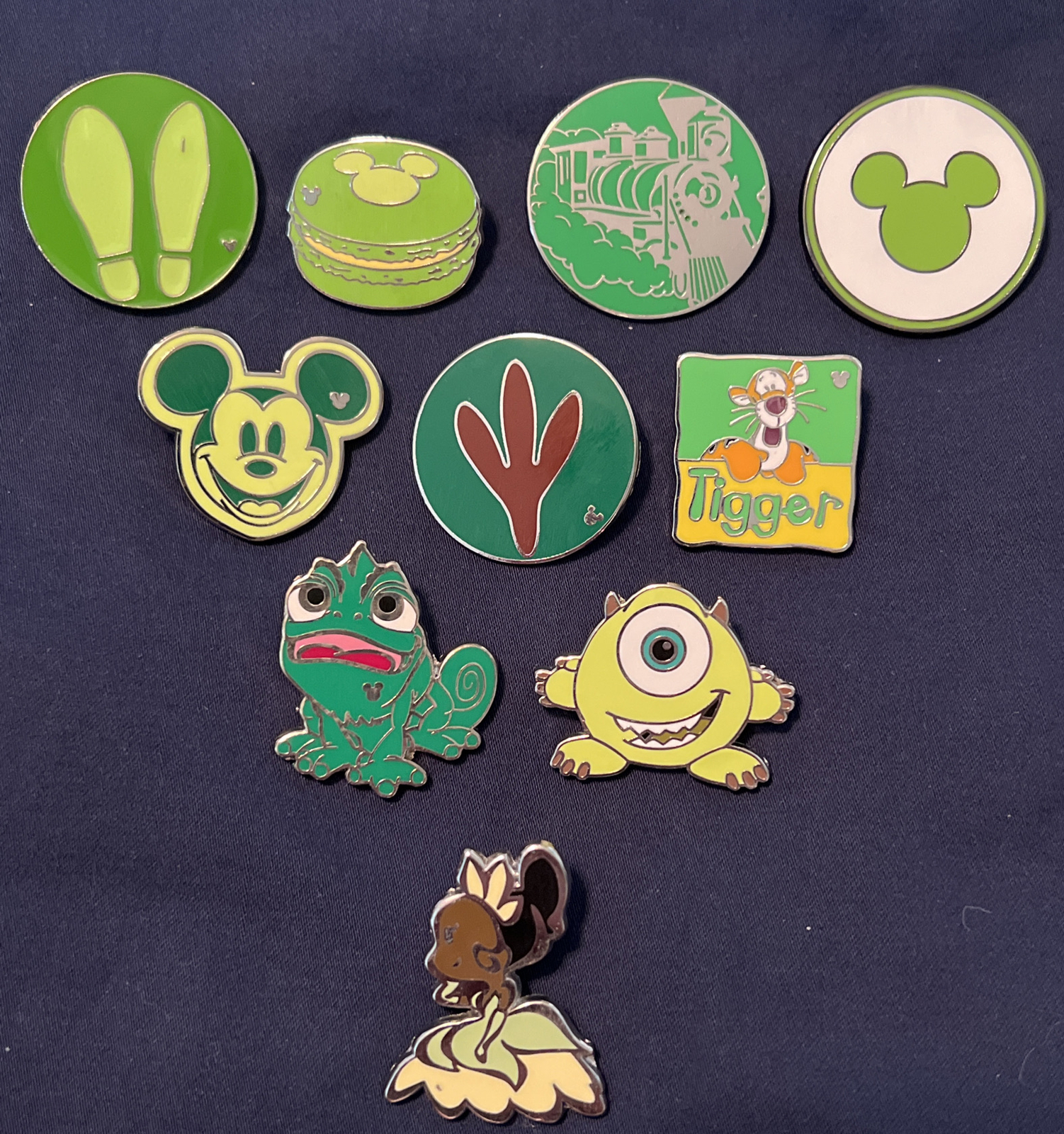 10 Disney Trading Pins As Pictured Tiana Pie Pascal Tigger Mike Train ...