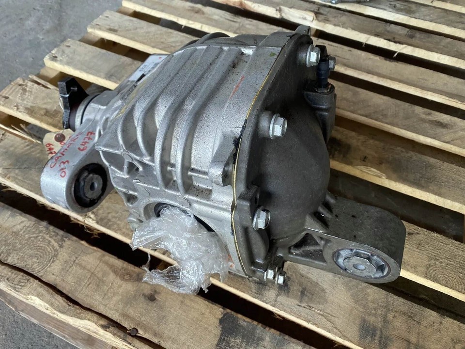 2010-2015 Chevy Camaro SS Rear Axle Differential Carrier 3.27 Ratio AT ...