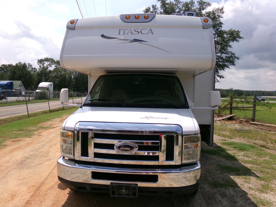 No Reserve Used Class C RV Slide 31ft Motorhome short needs furniture ...