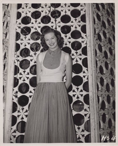 Marjorie Steele (1950s) 🎬⭐ Hollywood beauty - Stylish Pose Vintage ...