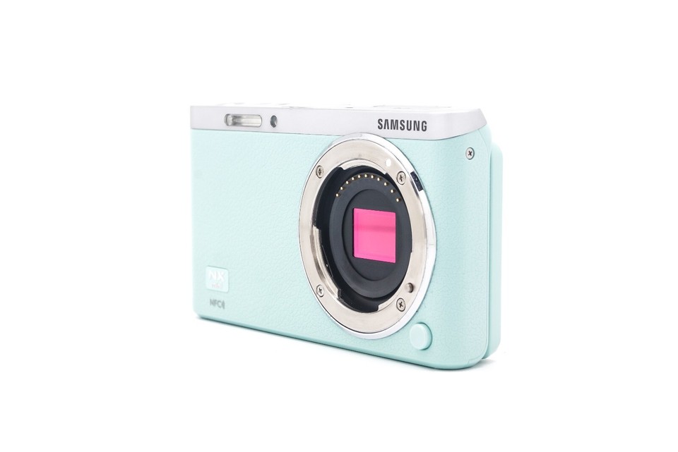 Samsung NX Mini 20.9MP Digital Camera Body | eBay