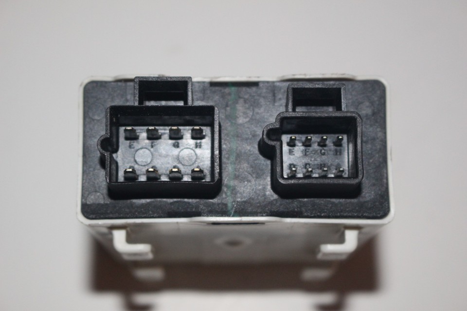 GM 10076724 Headlight Control Module - 1985-96 LeSabre, Caprice, Impala ...