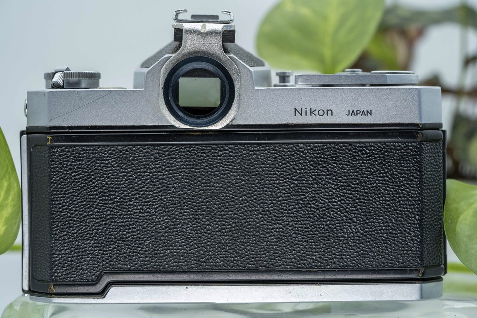 WORKING! Hip Old School Vintage 35mm Nikon Film Camera -Nikkormat FT | eBay