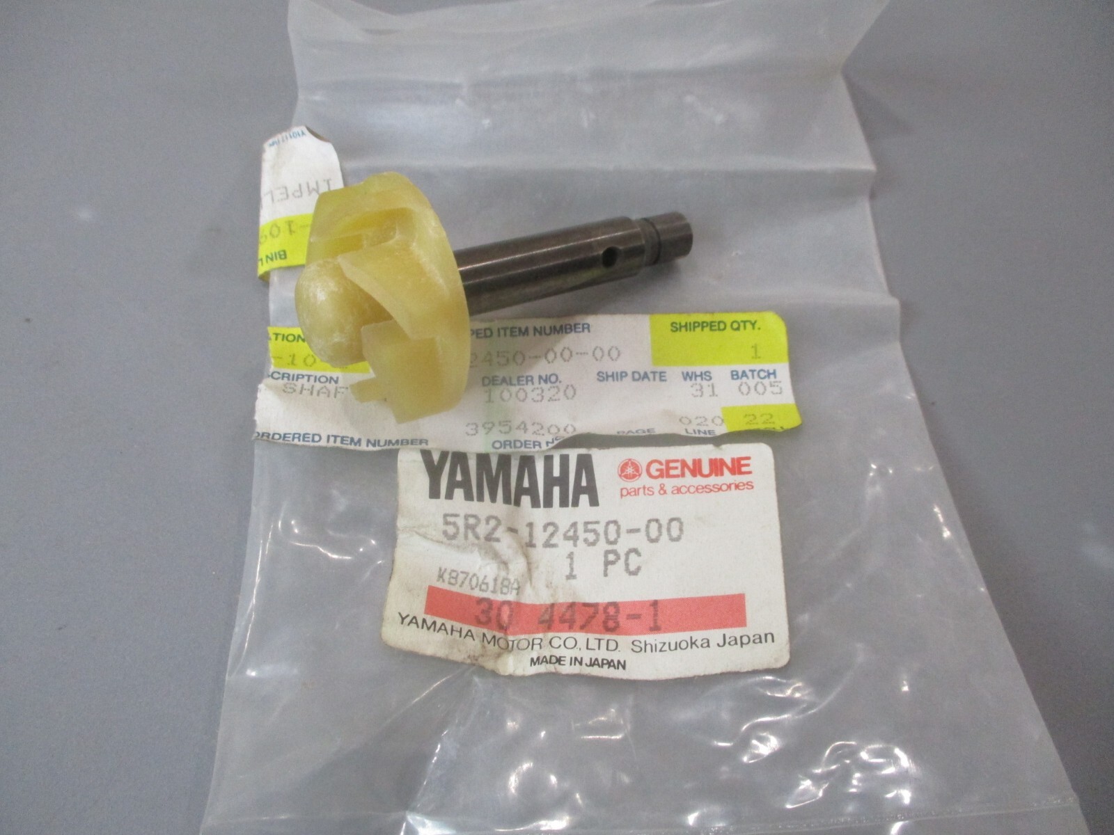 NOS Yamaha OEM Impeller Shaft Assembly 1988-1990 DT50 Enduro DTL/C 5R2 ...