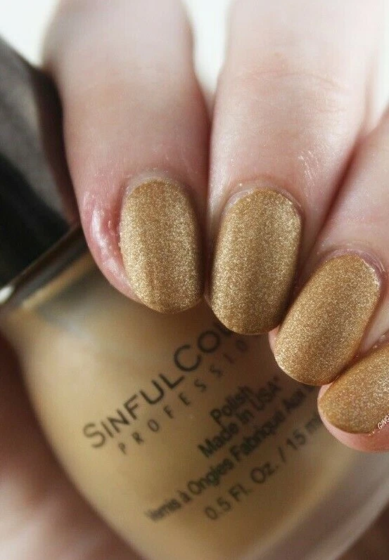 Sinful Colors Gold Medal