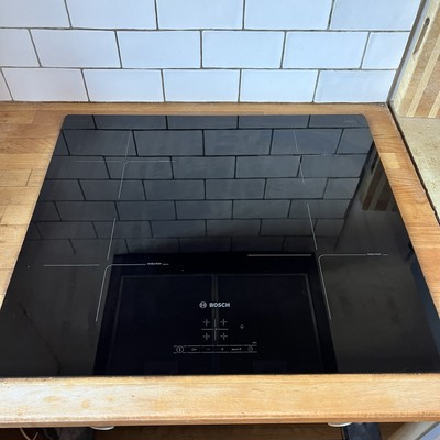 BOSCH Serie 4 PUE611BF1B 60cm Electric Induction Hob Black wired in ...