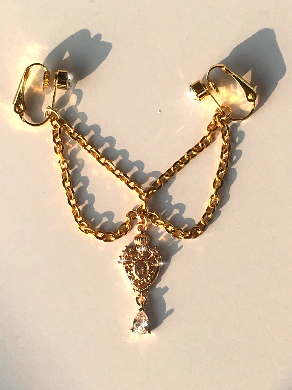 BDSM Non Piercing labia Jewelry,Labia clamps with crown pendant,body ...