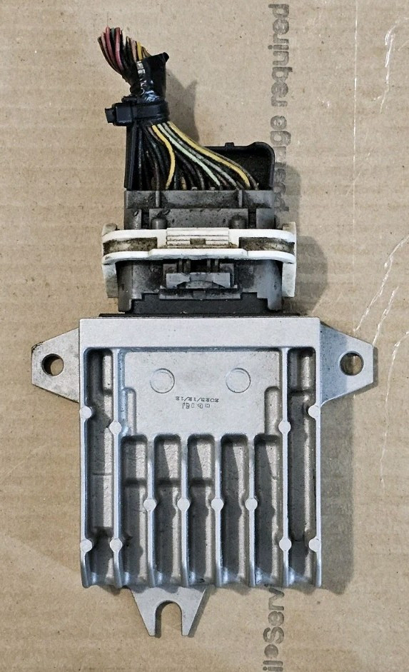 2010-2011 Mazda 3 Transmission Control Module Unit TCM TCU L539 18 9E1 ...