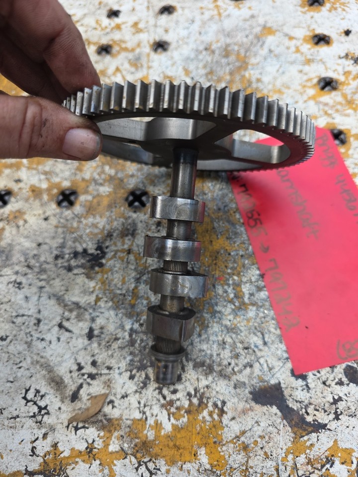 Briggs 445677 Camshaft 792555 / 797242 | eBay