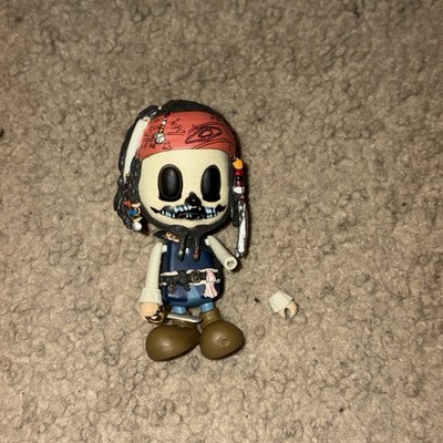 SDCC PIRATES OF THE CARIBBEAN SKELETON SKULL JACK SPARROW MINI HAND IS ...