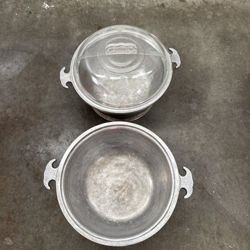 2 Vintage GUARDIAN SERVICE WARE ALUMINUM Pots 10” Hammered Finish. 1 W ...