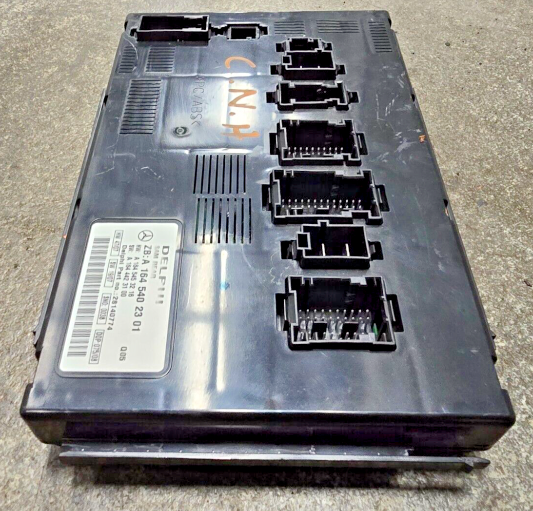 2006-2012 Mercedes-Benz R350 GL450 ML350 Rear SAM Control Module ...