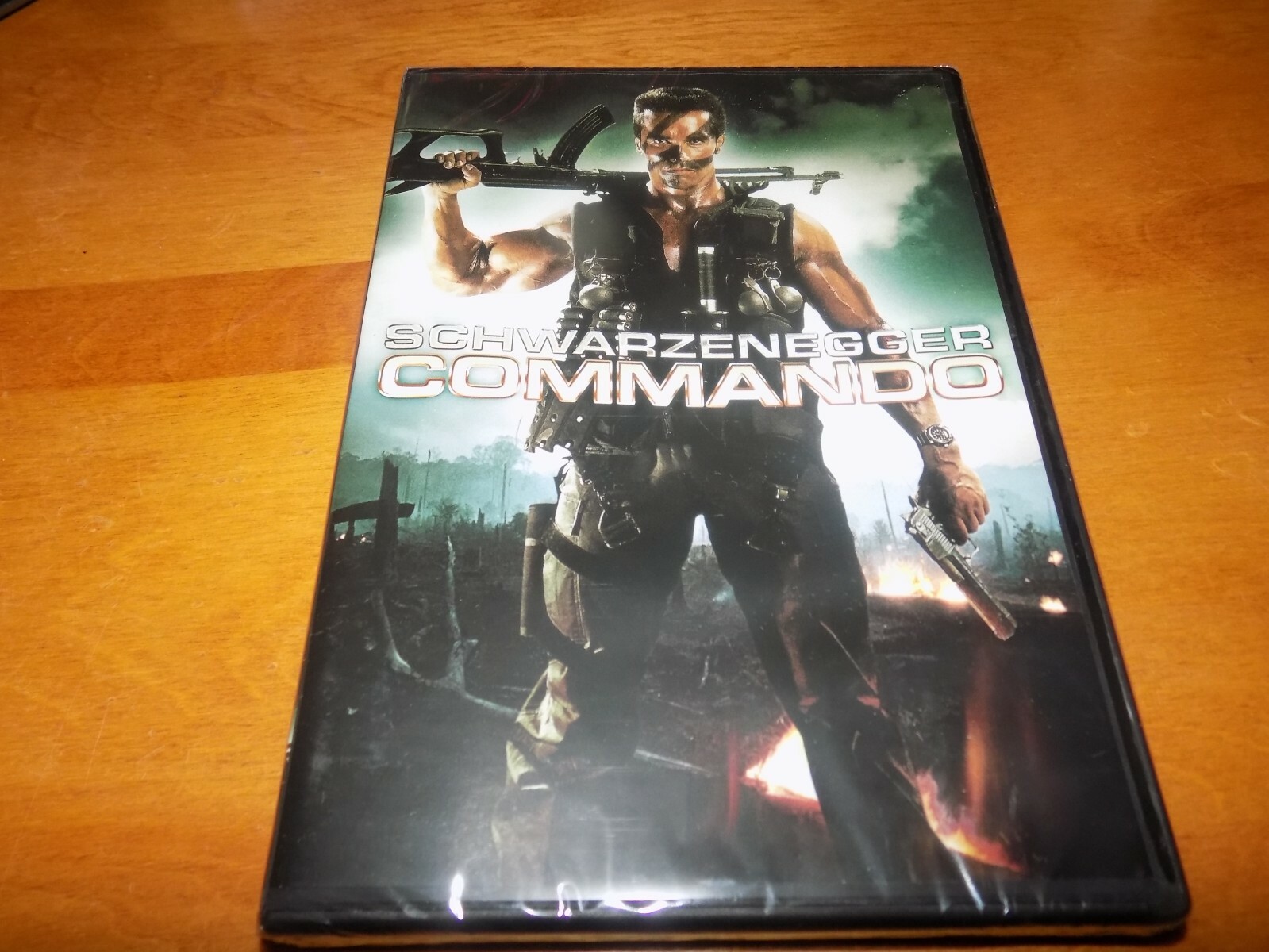 COMMANDO Arnold Schwarzenegger Dan Hedaya Bill Duke 80'S ACTION CLASSIC DVD NEW 24543029779| eBay