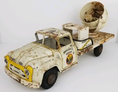 Vintage Marx Pressed Steel Emergency Service Mobile Searchlight Unit ...