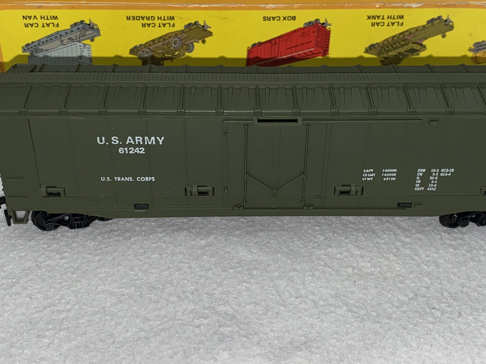 HO Scale Cox 6124 Q Car US Army Boxcar with Internal Machine Gun ...