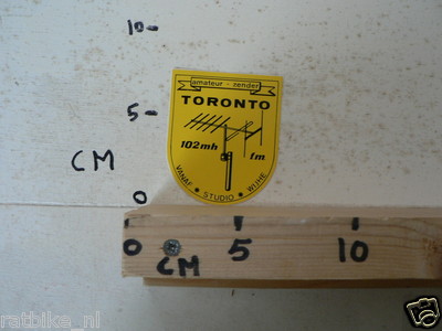 STICKER,DECAL TORONTO AMATEUR ZENDER 102 MH FM VANAF STUDIO WIJHE | eBay