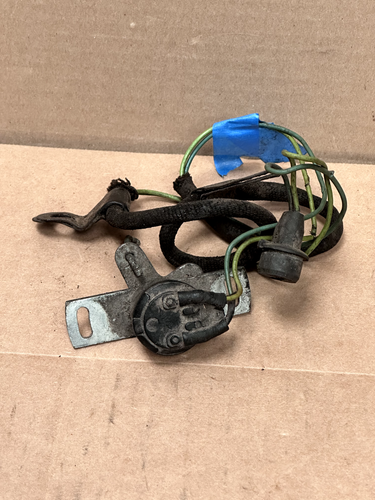 1965-68 Chevelle SS Camaro Z28 Muncie 4 Speed Back Up Light Switch GM ...