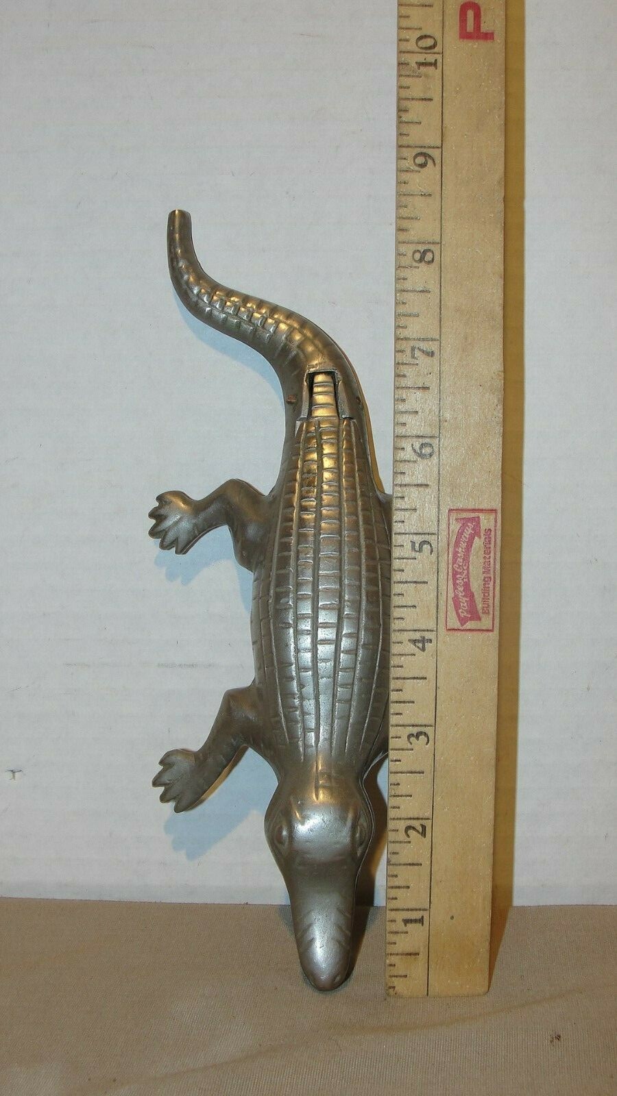 VINTAGE? METAL ALLIGATOR NUT CRACKER - UNBRANDED | eBay