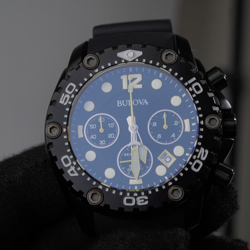 Bulova UHF 262 kHz Sea King 98B243 chronograph dive watch 300M sappire ...