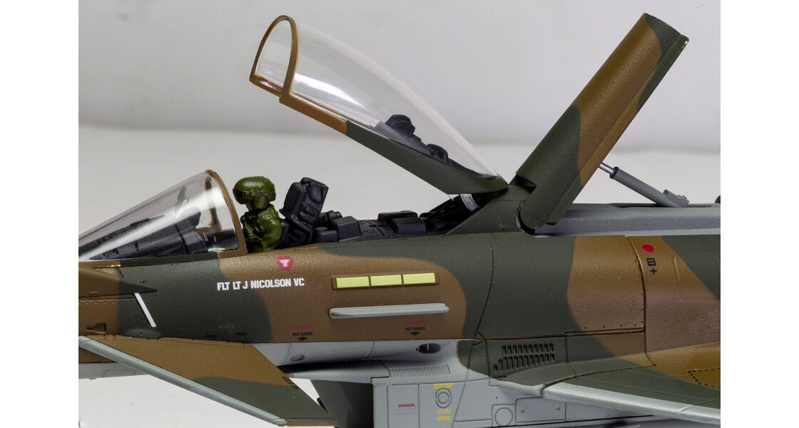 Corgi AA29001 Eurofighter Typhoon FGR.4 RAF Battle of Britain 75th ...